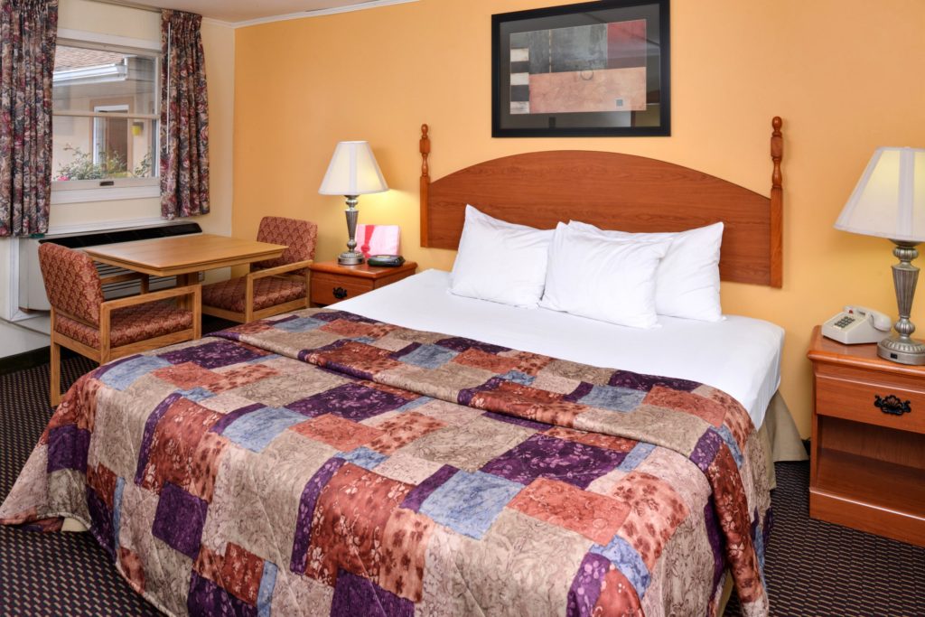 Ronks, PA Hotel | Red Carpet Inn | stayhihotels.com
